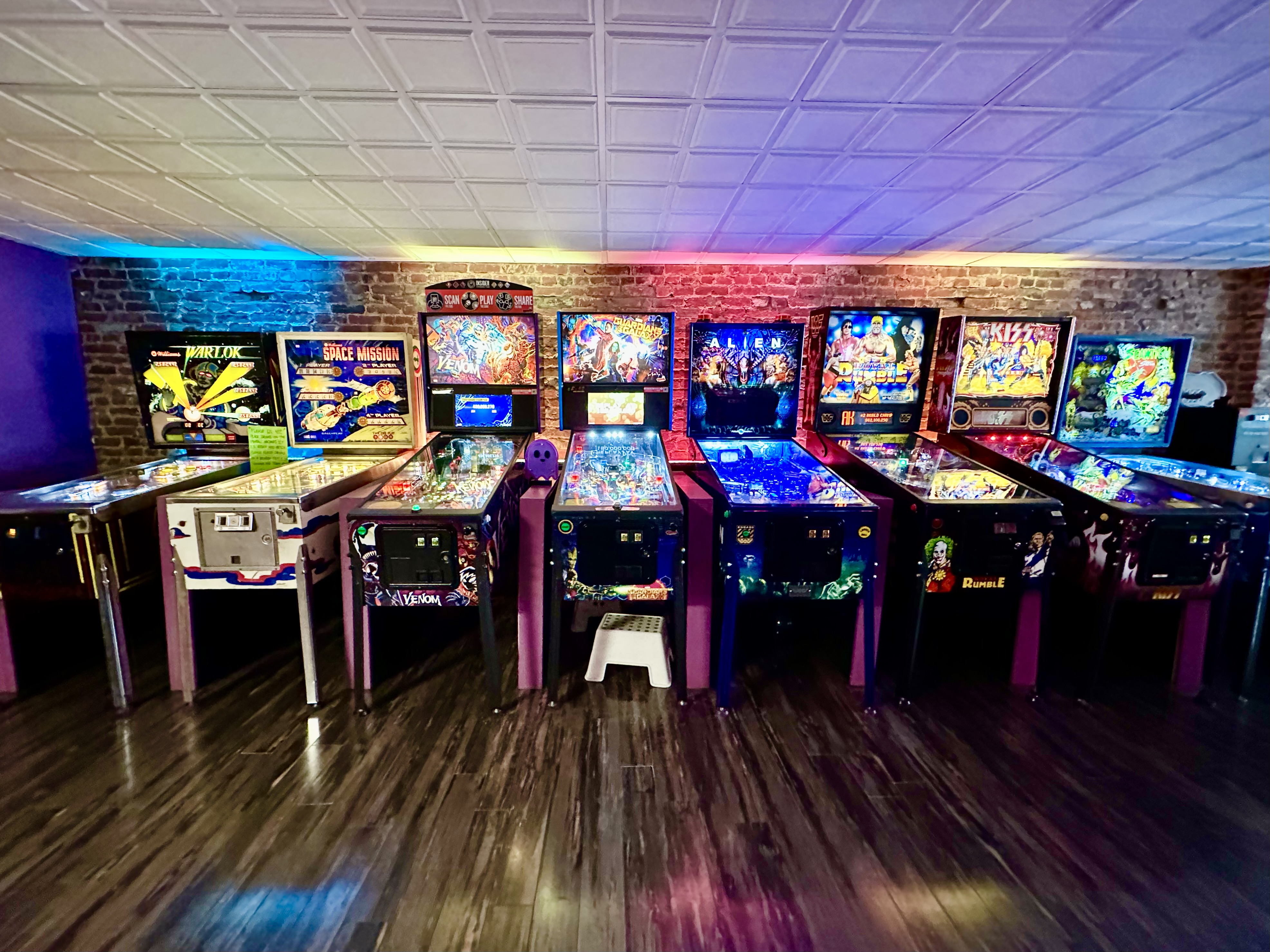 Knapp Arcade - Premium Pinball Community & Database